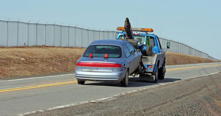 What Notices Must My Lender Have to Provide After Repossession